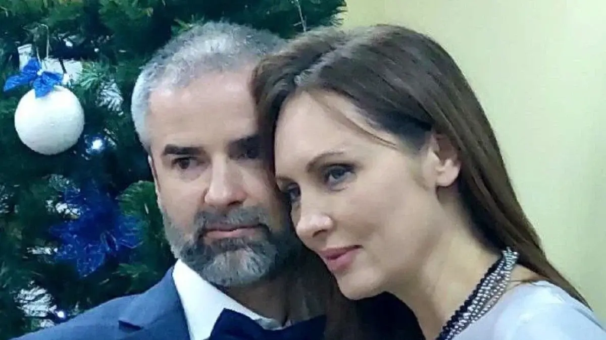 50-летняя актриса Елена Ксенофонтова вышла замуж в третий раз : Шоубиз : Live24.ru