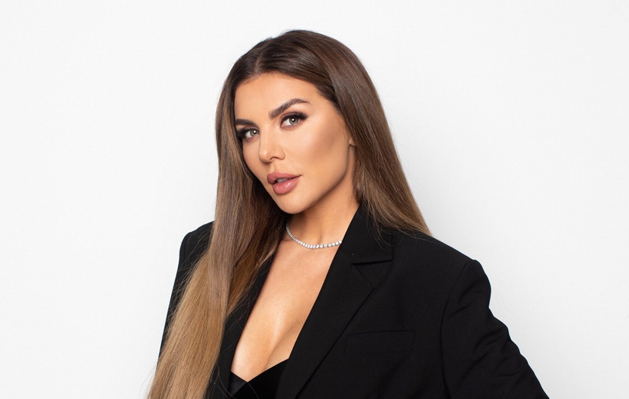 Седокова запросила 10 млн рублей у ТВ за откровения о Тимме : Общество : Live24.ru